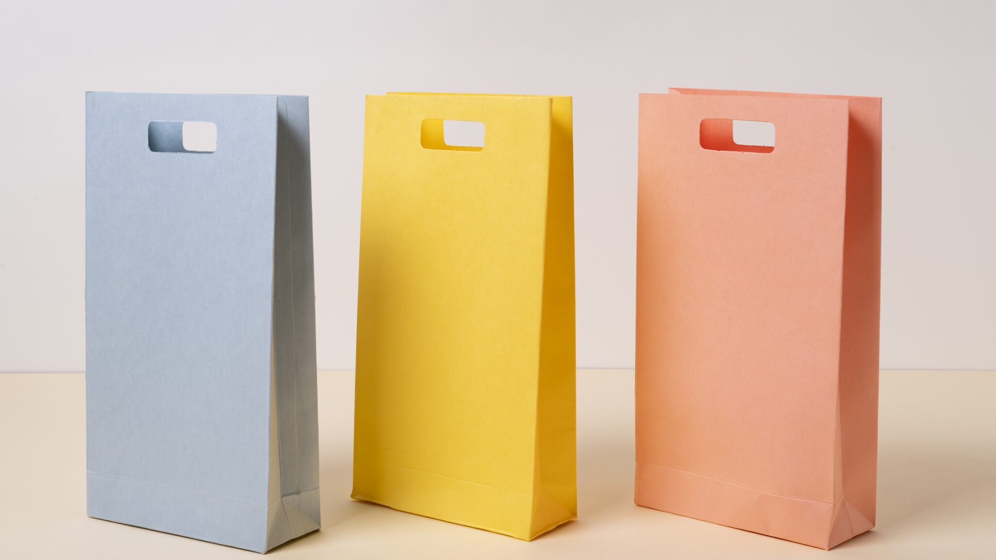 Protection against tampering of product packaging – Brands and Fakes